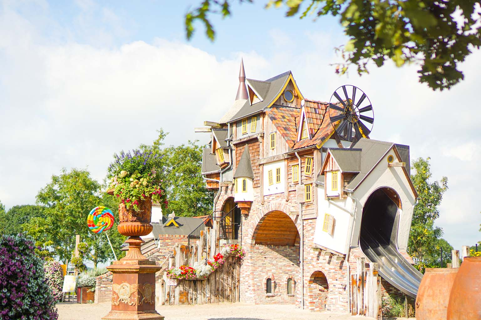 Kid Friendly Day Trips From Amsterdam - Pineapple on the road